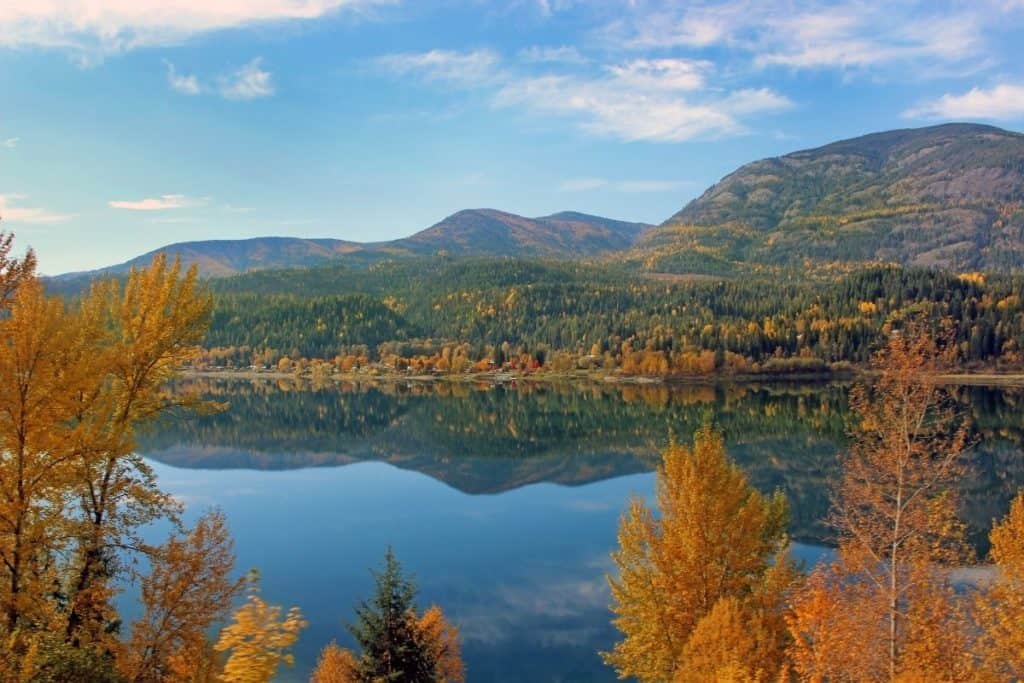 7 Ways to Enjoy Fall in Washington State - Discover the Pacific Northwest