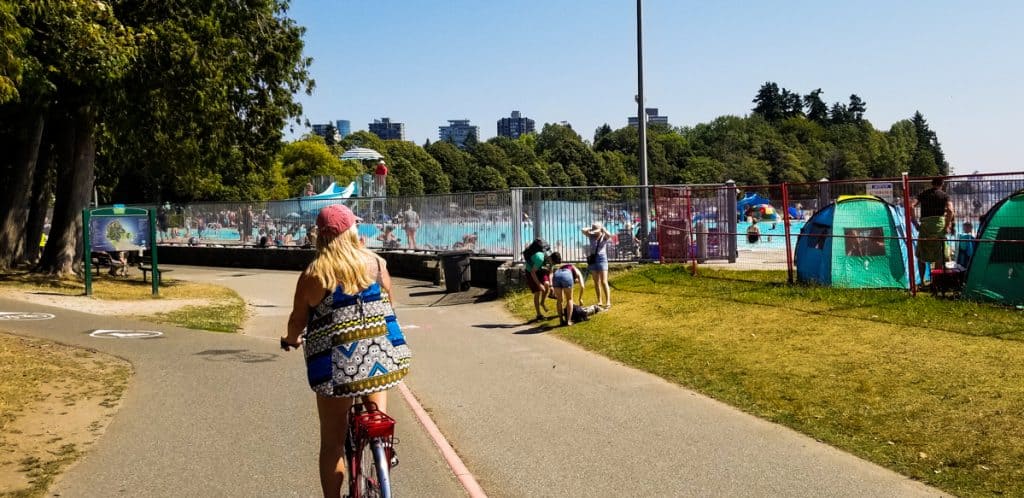 Stanley Park Totem Poles & Other Things to See in Stanley Park, Vancouver