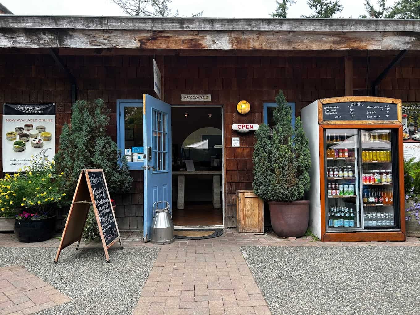 8 Popular Things to Do On Salt Spring Island BC - Discover the Pacific ...