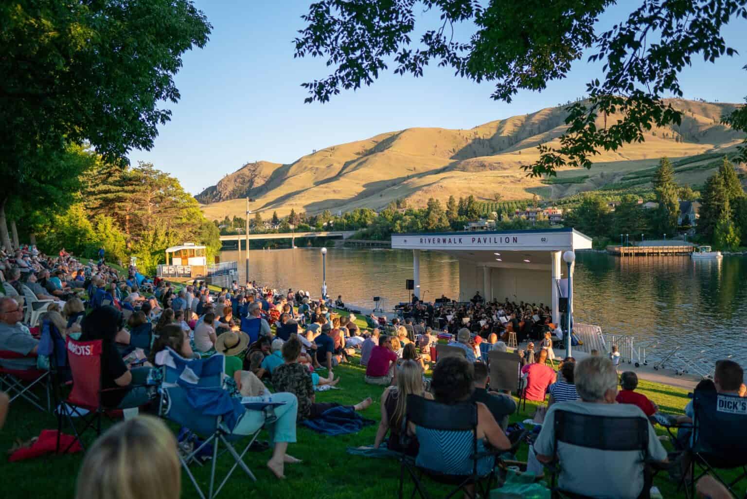 Our Guide for Fun Things to do in Chelan Wa - Discover the Pacific ...