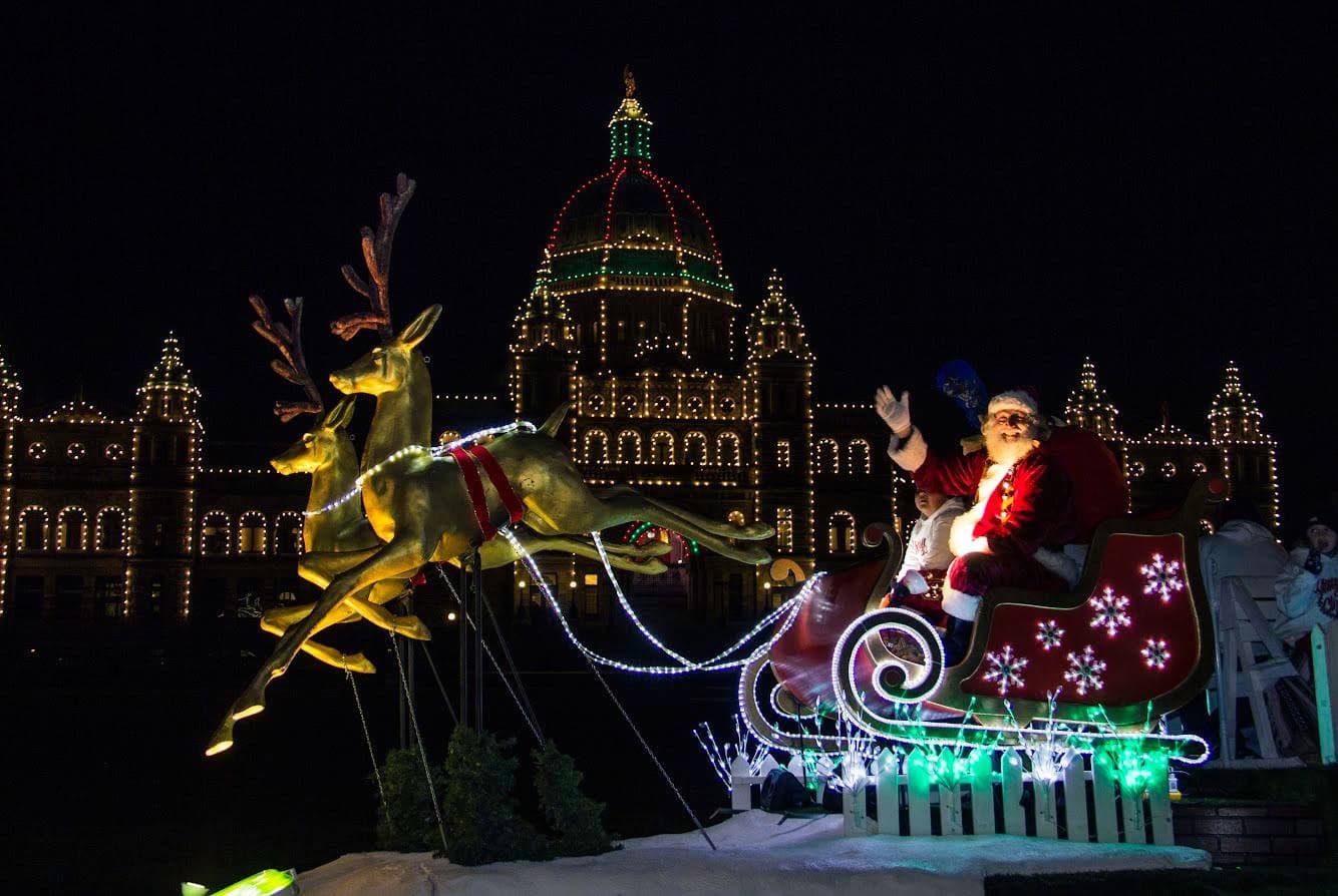 Celebrate Christmas in Victoria, BC: Lights, Parades, and Family Fun ...