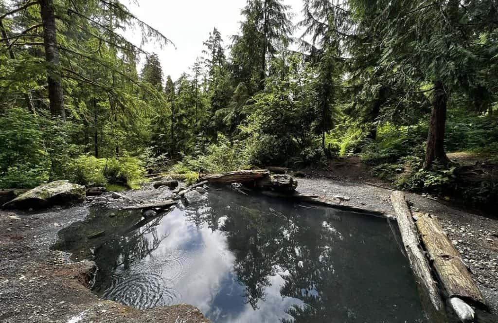 Best Hot Springs Near Seattle for a Nature Soak - Discover the Pacific ...
