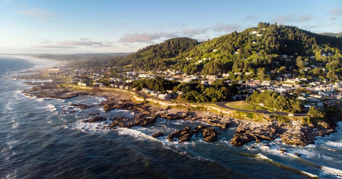 Best Oregon Coast Towns to Visit in 2025 - Discover the Pacific Northwest